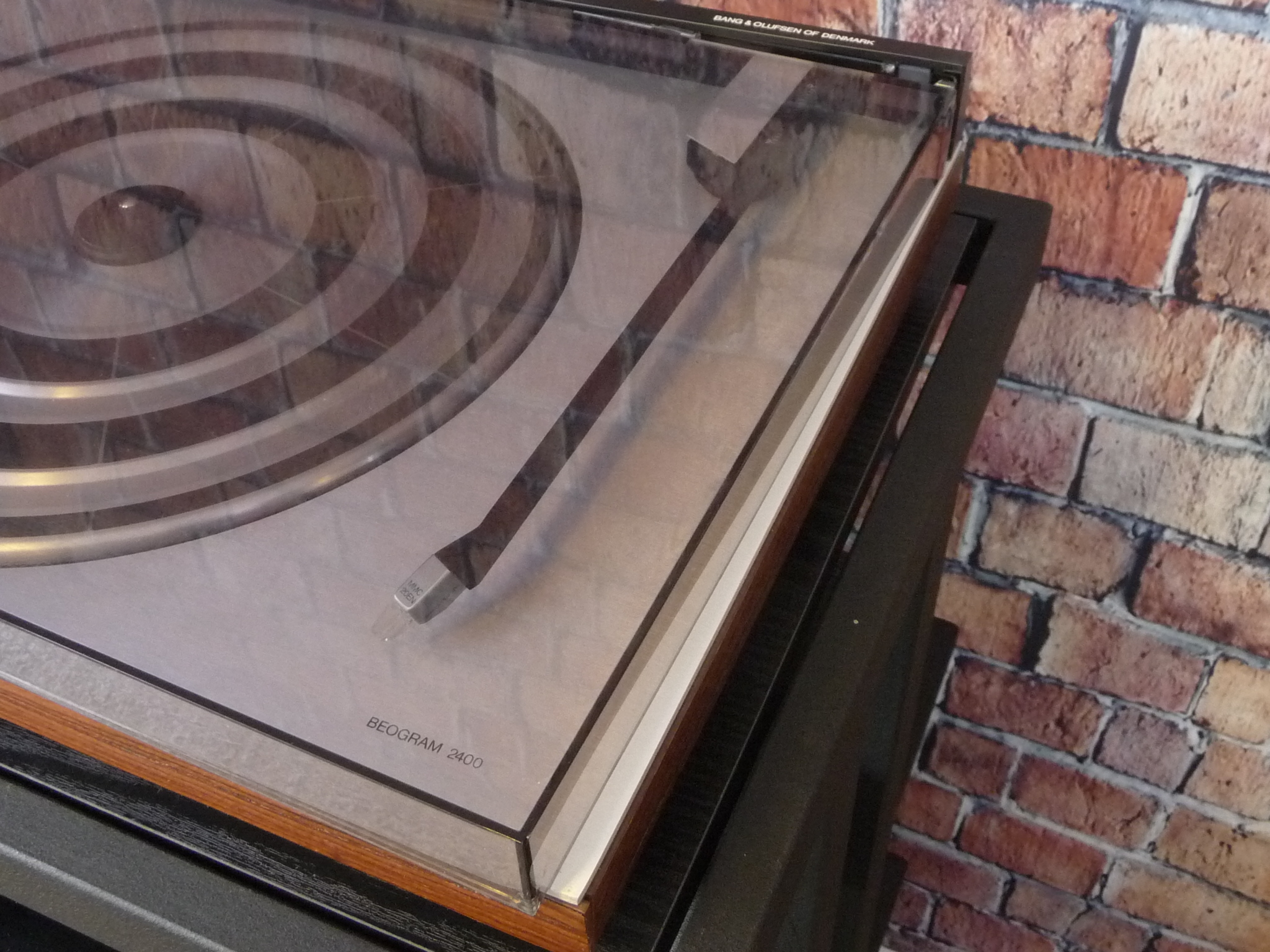 B&O Beogram 2400 turntable – Traverse Vintage Audio